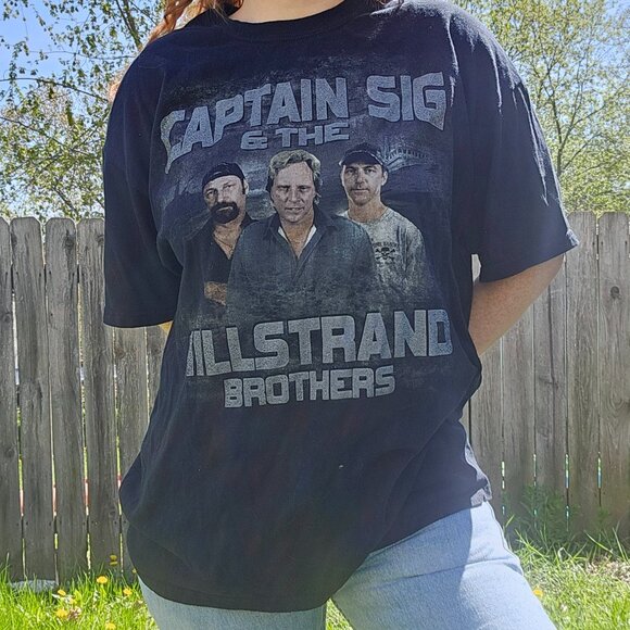 Gildan | Shirts | Blokecore Dadcore Deadliest Catch Captain Sig The ...